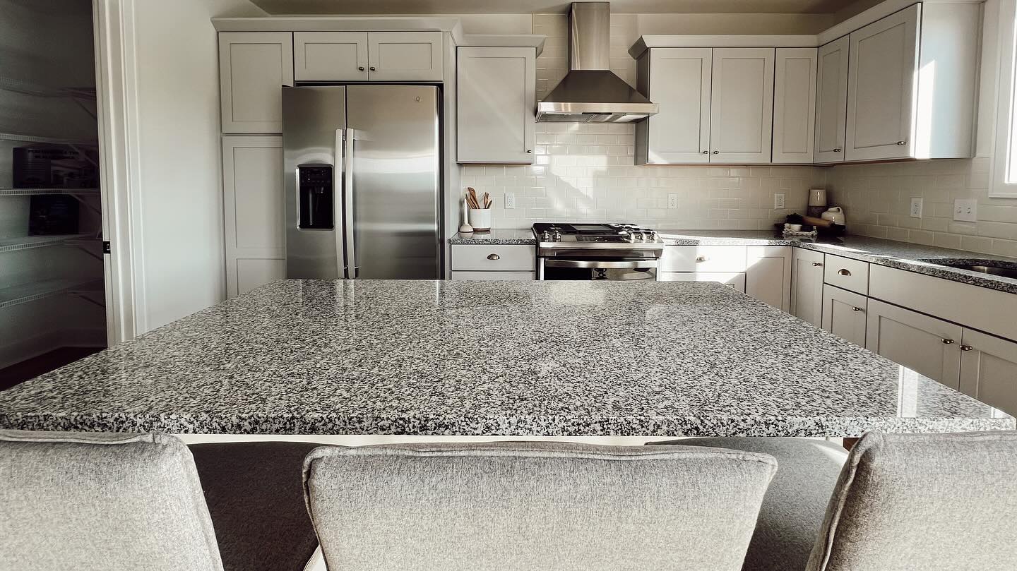 Stone Counters From Fabrication To Installation - Advanced Interiors